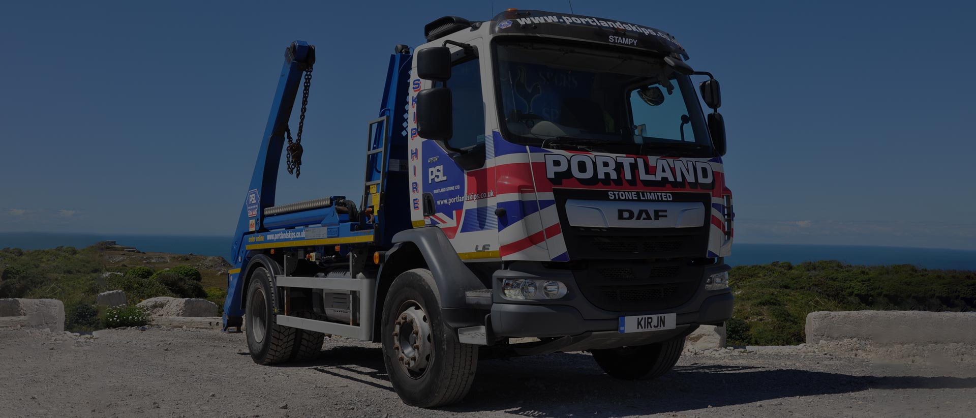 Order Skips, Aggregates, Bags and Grabs Online - Portland Stone
