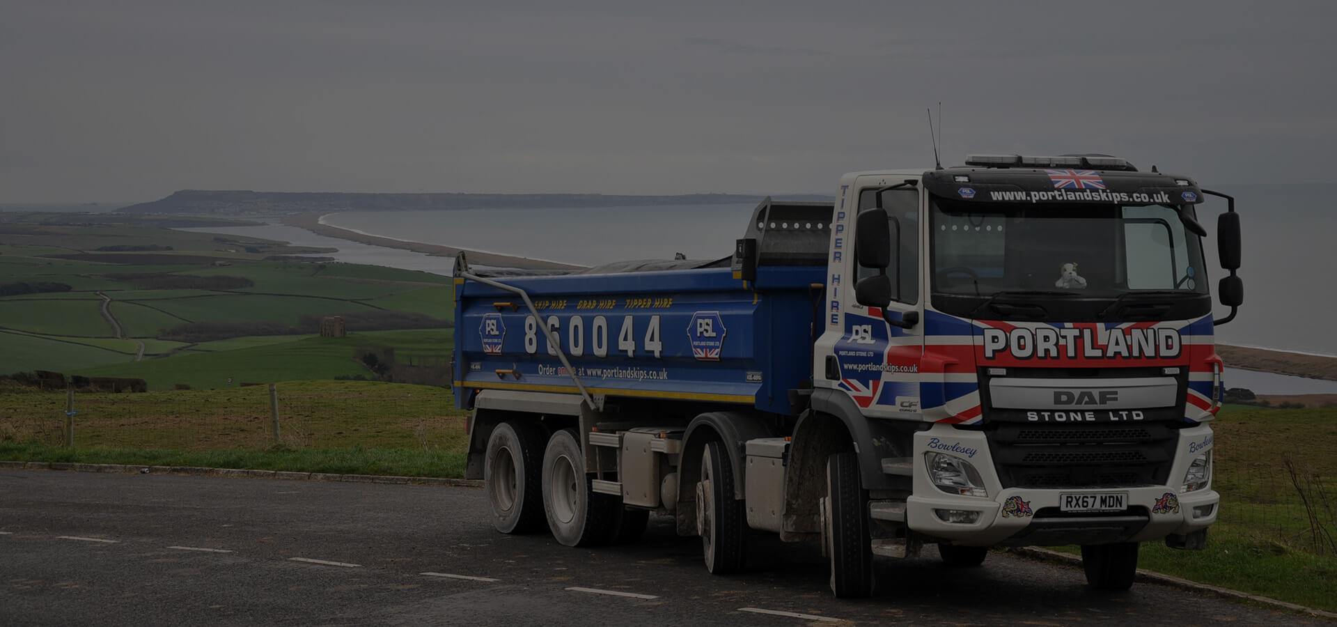 Order Skips, Aggregates, Bags and Grabs Online - Portland Stone